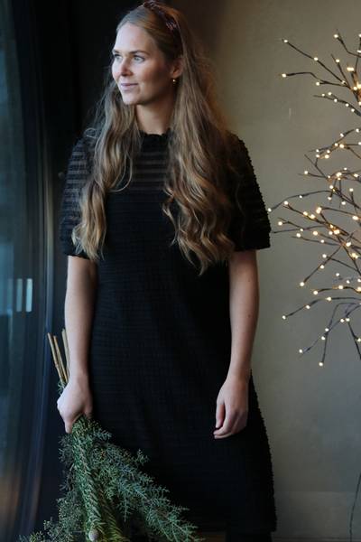 Svarte kjoler - tidløst, elegant og enkelt | KO:KO - ko:ko norway